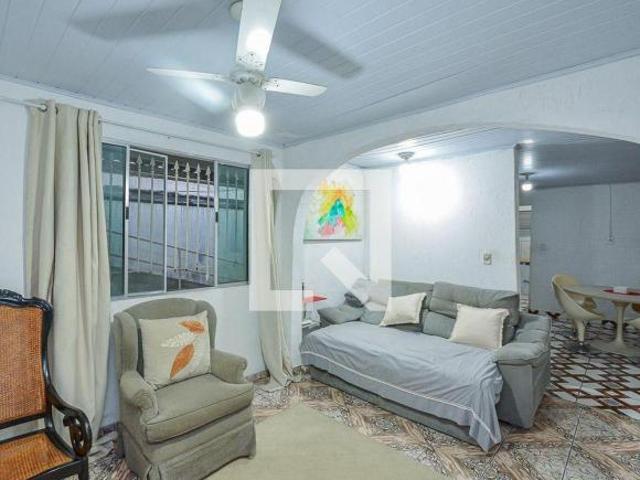 Casa à Venda Cidade Dutra, 2 Quartos, 250 m2