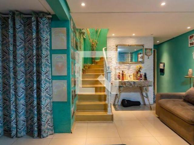 Casa à Venda Cidade das Flores, 3 Quartos, 125 m2