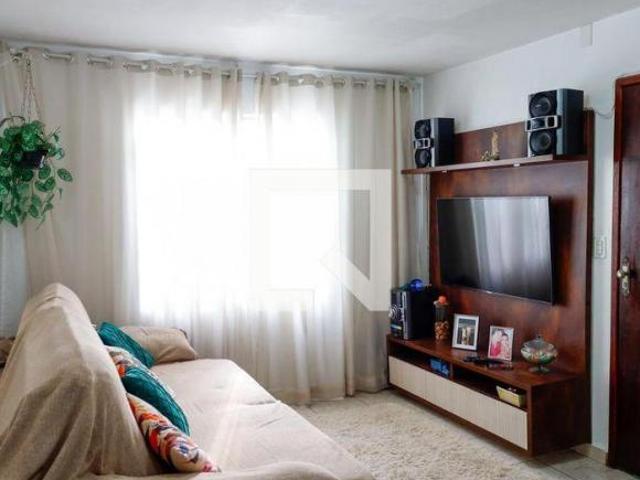 Casa à Venda Cidade das Flores, 2 Quartos, 250 m2