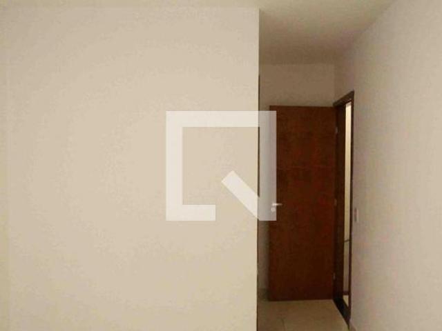Casa à Venda Cidade Lider, 2 Quartos, 68 m2