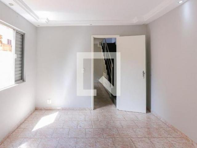 Casa à Venda Cidade São Francisco, 3 Quartos, 145 m2