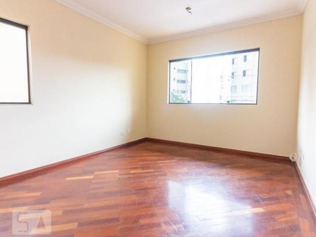 Casa à Venda Cidade São Francisco, 3 Quartos, 150 m2