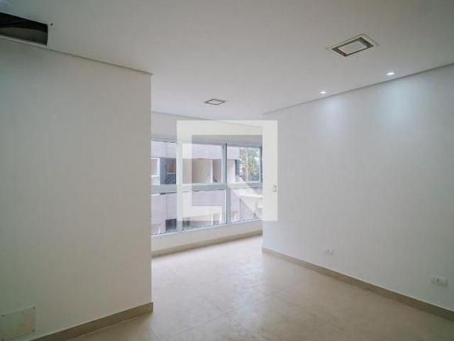 Casa à Venda Cidade São Francisco, 3 Quartos, 156 m² São Paulo