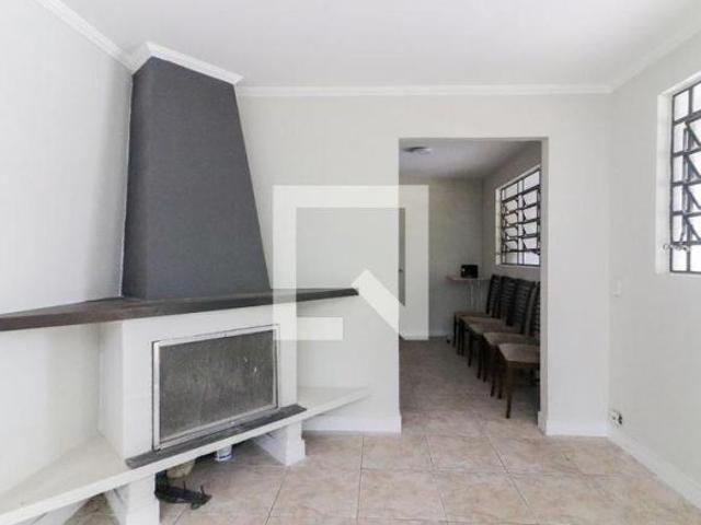 Casa à Venda Cidade São Francisco, 3 Quartos, 170 m² São Paulo