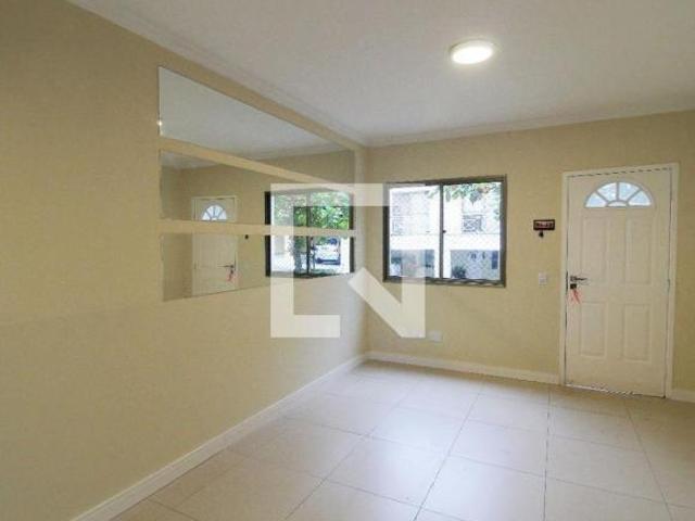 Casa à Venda Cidade São Francisco, 3 Quartos, 110 m2