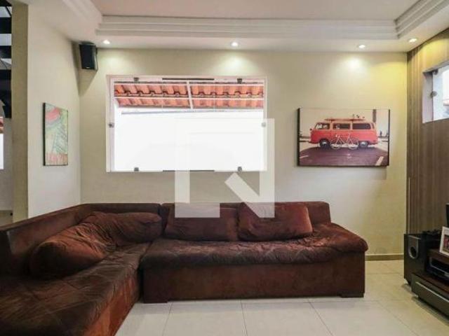 Casa à Venda Cidade São Francisco, 3 Quartos, 258 m² São Paulo