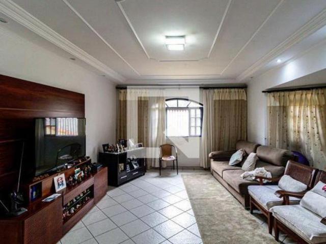 Casa à Venda Cidade São Francisco, 3 Quartos, 295 m² São Paulo