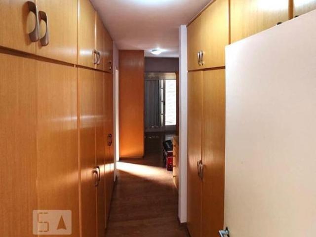 Casa à Venda Cidade São Francisco, 3 Quartos, 310 m2