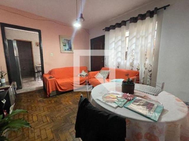 Casa à Venda Cidade São Francisco, 3 Quartos, 90 m2