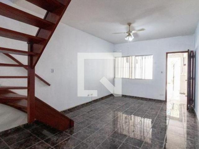 Casa à Venda Cidade São Francisco, 2 Quartos, 141 m² São Paulo