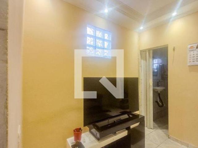 Casa à Venda Cidade São Francisco, 2 Quartos, 100 m2