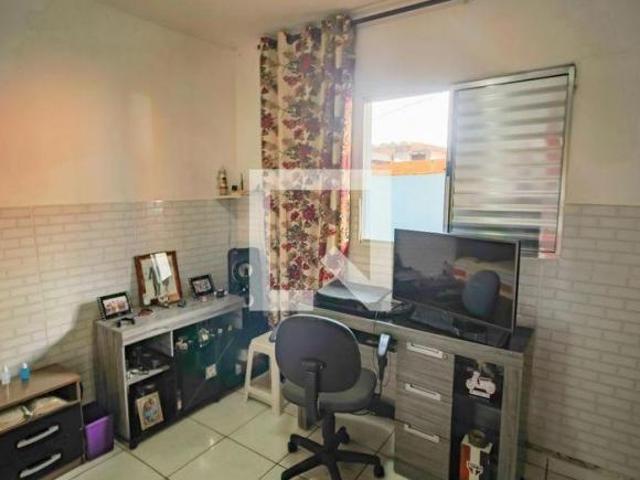 Casa à Venda Cidade São Francisco, 2 Quartos, 280 m2