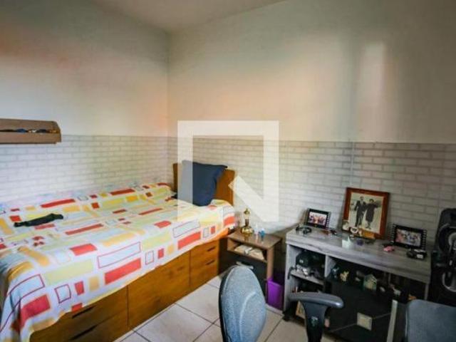 Casa à Venda Cidade São Francisco, 2 Quartos, 280 m² São Paulo