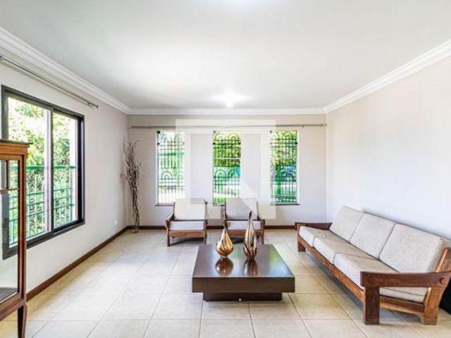 Casa à Venda Cidade São Francisco, 4 Quartos, 450 m2