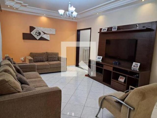 Casa à Venda Cidade Sao Jorge, 3 Quartos, 158 m² Santo André