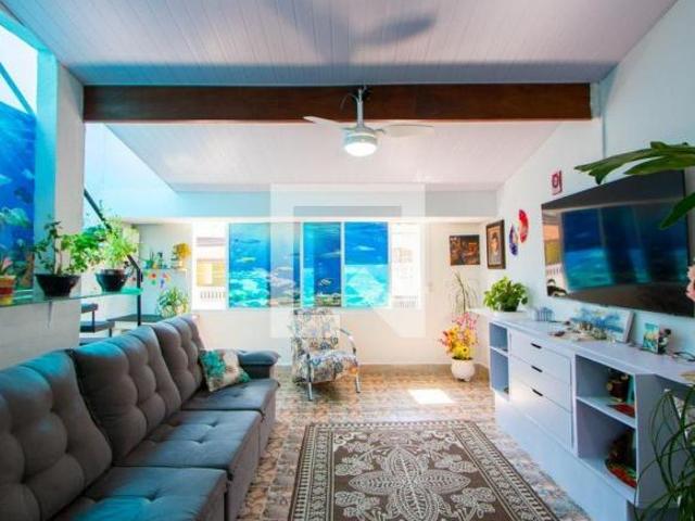 Casa à Venda Cidade Sao Jorge, 3 Quartos, 160 m2
