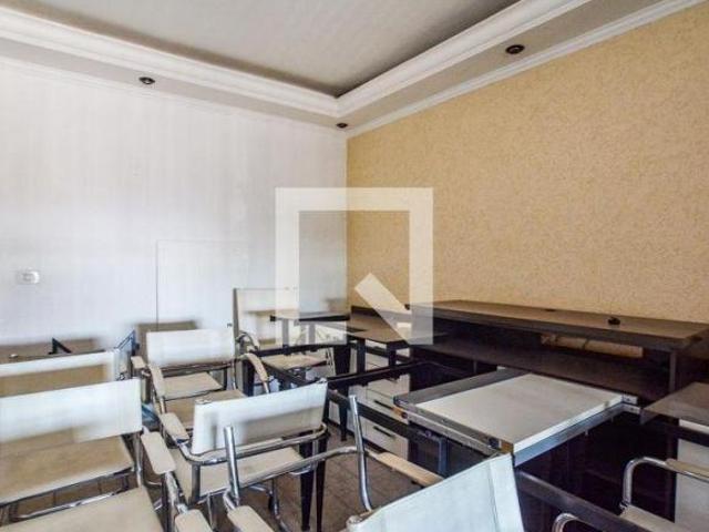 Casa à Venda Cidade Sao Jorge, 3 Quartos, 180 m² Santo André