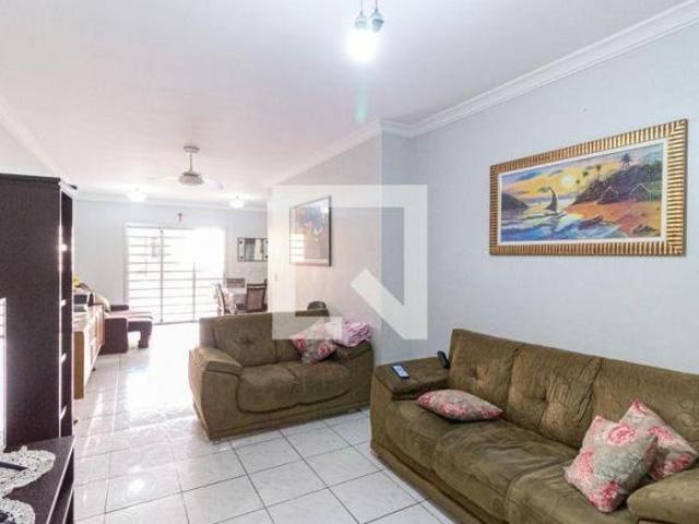 Casa à Venda Cipava, 3 Quartos, 250 m2