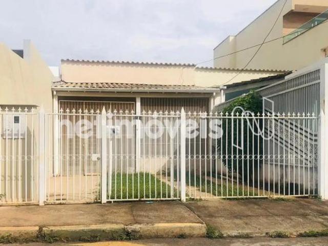Casa à Venda, Cruzeiro Velho, Cruzeiro