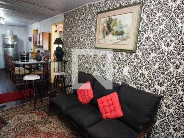 Casa à Venda Cristal, 2 Quartos, 100 m² Porto Alegre