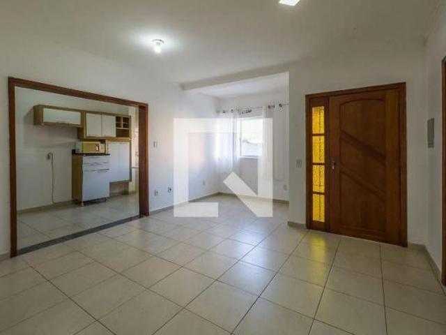 Casa à Venda Cristal, 3 Quartos, 200 m² Porto Alegre