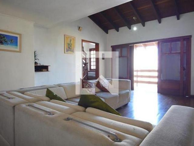 Casa à Venda Cristo Redentor, 3 Quartos, 260 m² Porto Alegre
