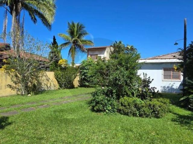 CASA Á VENDA Á 400M DO MAR 425M² DE TERRENO ITANHAÉM/SP