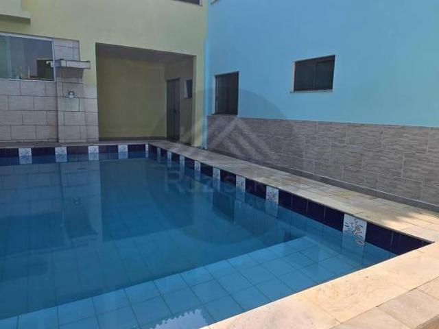 CASA A VENDA A 480M DO MAR COM PISCINA E AREA GOURMET ITANHAEM SP