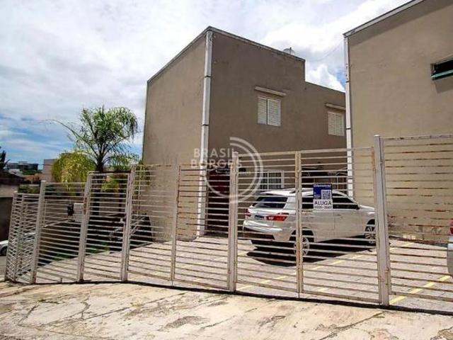 Casa à venda, á 5 minutos do Shopping Iguatemi. Porteira Fechada