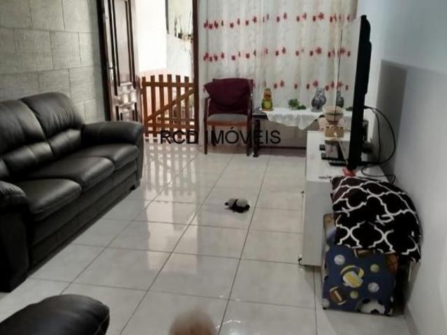 Casa à venda a 100 metros da USP Zona Oeste: 2 quartos, 2 vagas, edícula, 210m²