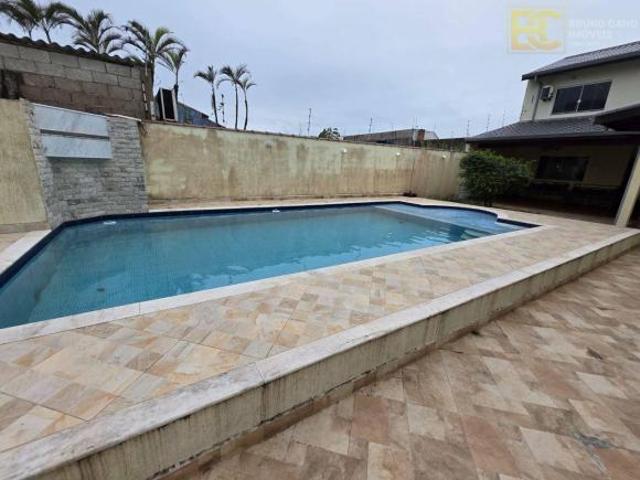 Casa à venda a 100 metros do Mar Belmira Novaes Peruíbe/SP