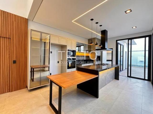 Casa a venda a venda no condominio Santorini em Paulínia!
