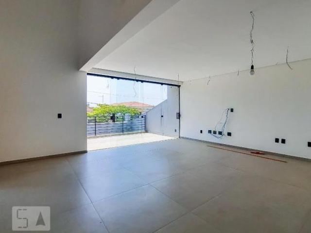Casa à Venda Anchieta, 3 Quartos, 340 m² São Bernardo do Campo