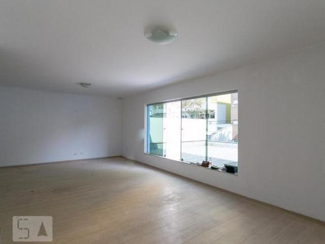 Casa à Venda Anchieta, 3 Quartos, 300 m2