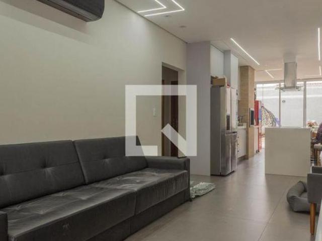 Casa à Venda Anchieta, 2 Quartos, 300 m² São Bernardo do Campo