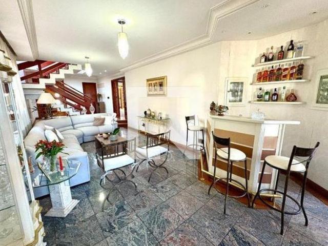 Casa à Venda Anhangabaú, 4 Quartos, 600 m² Jundiaí