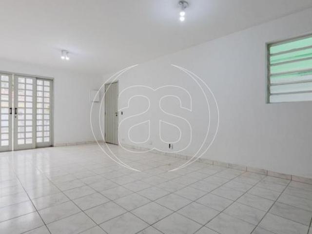 Casa a venda ao lado da HÍPICA SANTO AMARO