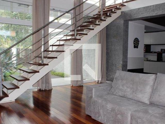 Casa à Venda Aberta dos Morros, 3 Quartos, 260 m² Porto Alegre