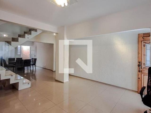 Casa à Venda Aclimação, 3 Quartos, 150 m2