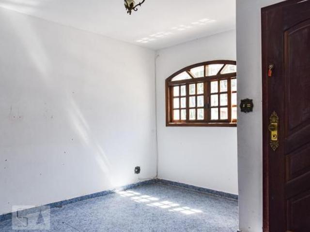 Casa à Venda Aclimação, 3 Quartos, 120 m2