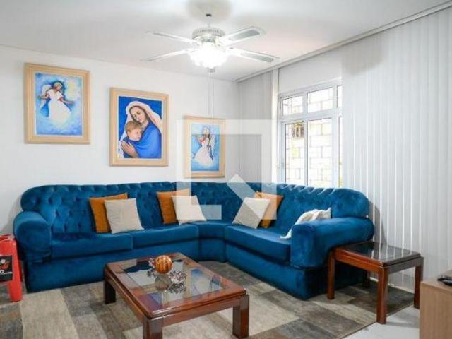 Casa à Venda Aclimação, 3 Quartos, 250 m2