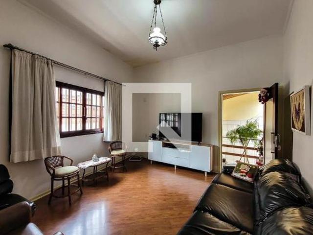 Casa à Venda Aclimação, 3 Quartos, 270 m2