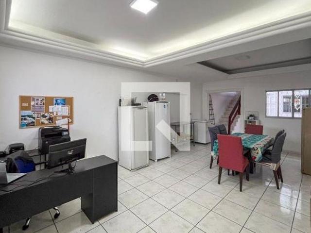 Casa à Venda Aclimação, 4 Quartos, 142 m2