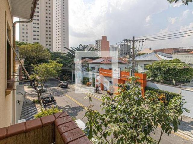 Casa à Venda Aclimação, 4 Quartos, 100 m2