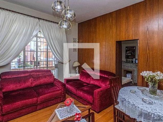 Casa à Venda Aclimação, 4 Quartos, 100 m2