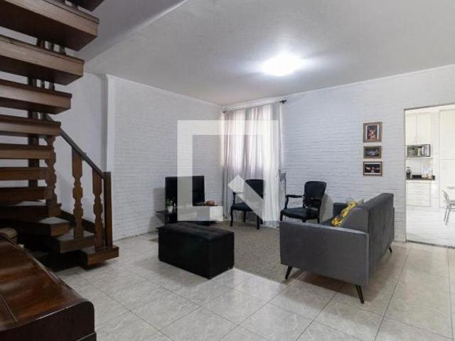 Casa à Venda Aclimação, 4 Quartos, 200 m2