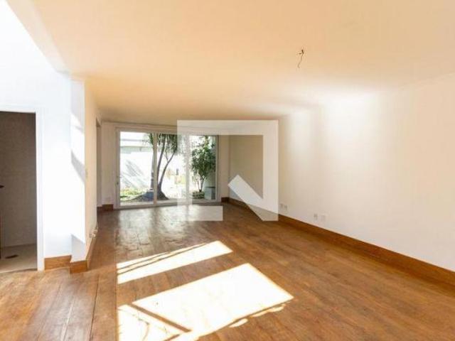 Casa à Venda Aclimação, 4 Quartos, 600 m² São Paulo