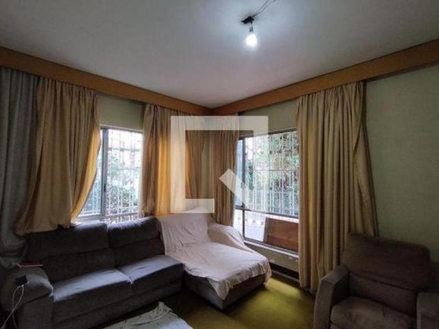 Casa à Venda Aclimação, 5 Quartos, 260 m2