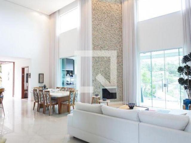 Casa à Venda Aconchego da Serra, 4 Quartos, 370 m² Itabirito