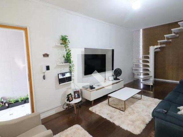Casa à Venda Adalgisa, 3 Quartos, 250 m2